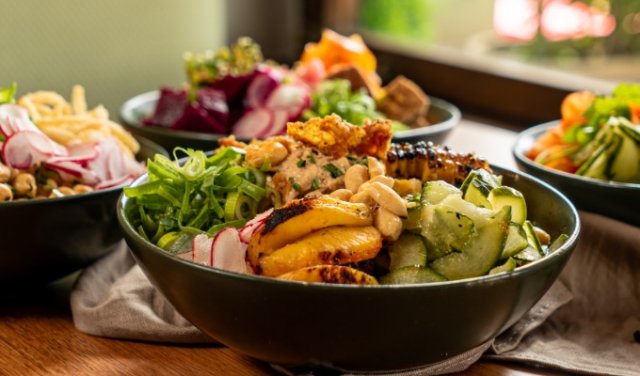 14 healthy eateries: From plant-based waffles to vegan ice cream and ...