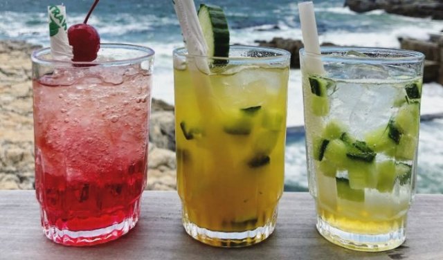 Don’t miss Hermanus’ most spectacular sundowner spot (+ swim in the ...