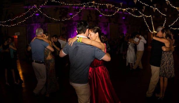 Watch A Tango Show For Free At The Waterfront